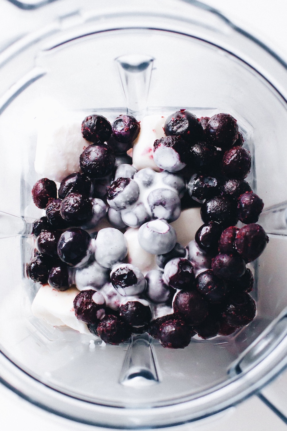 Blueberry Frozen Yogurt Recipe Vegan Feasting On Fruit